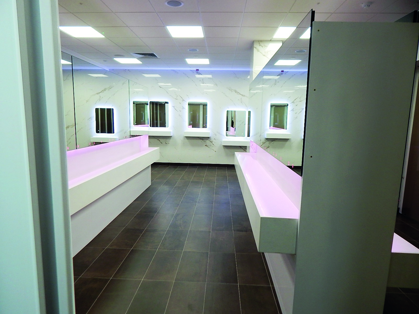 Shopping Centre WC Areas - Woodland Corporate Interiors Ltd