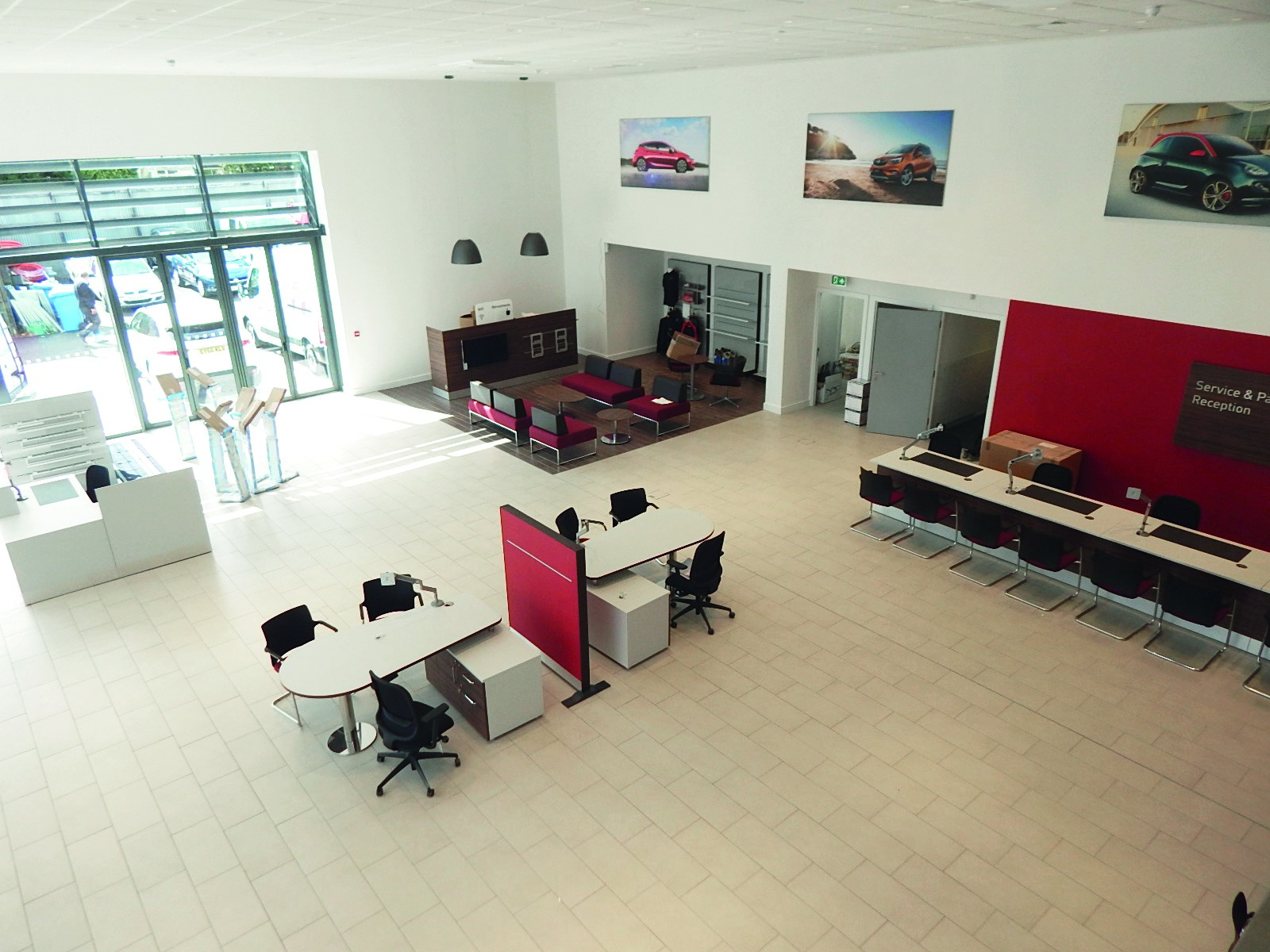 Tony LeVoi Vauxhall Showroom - Woodland Corporate Interiors Ltd